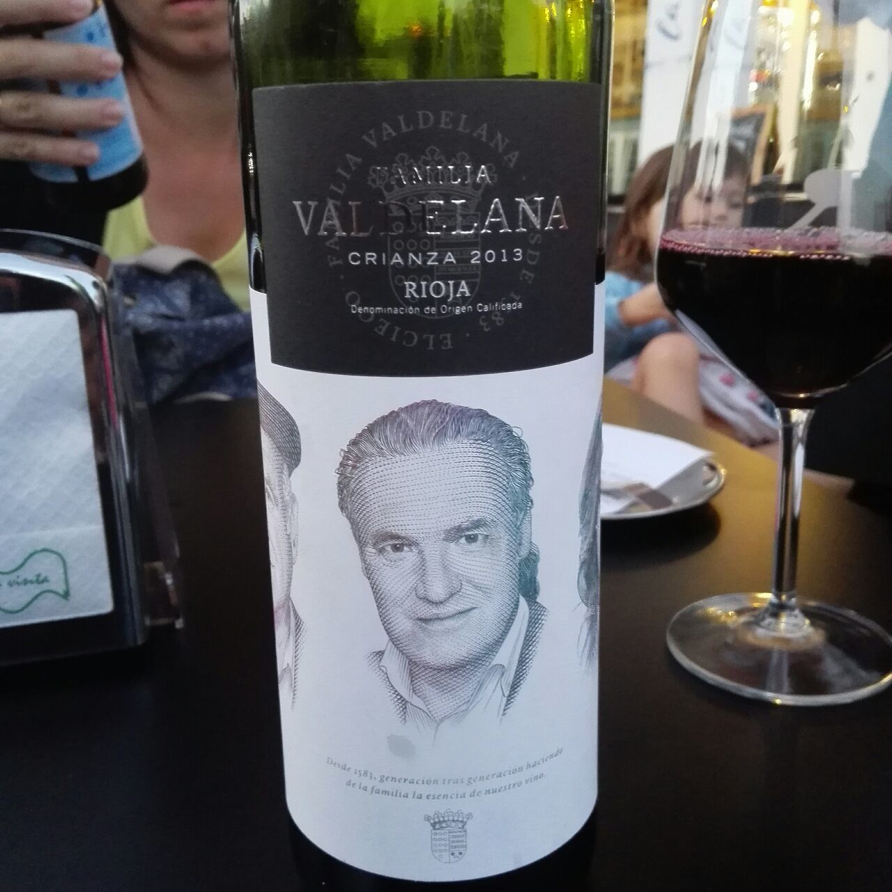 Bodegas Valdelana Crianza Rioja Tempranillo-Mazuelo Blend