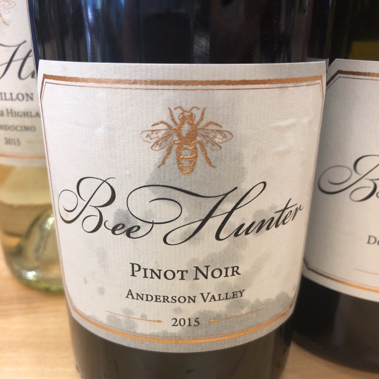 Bee Hunter Anderson Valley Pinot Noir