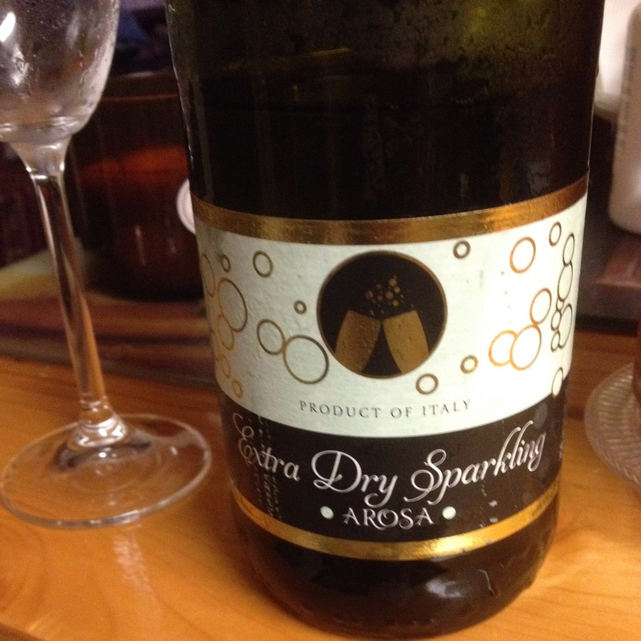 Arosa Extra Dry Sparkling Blend