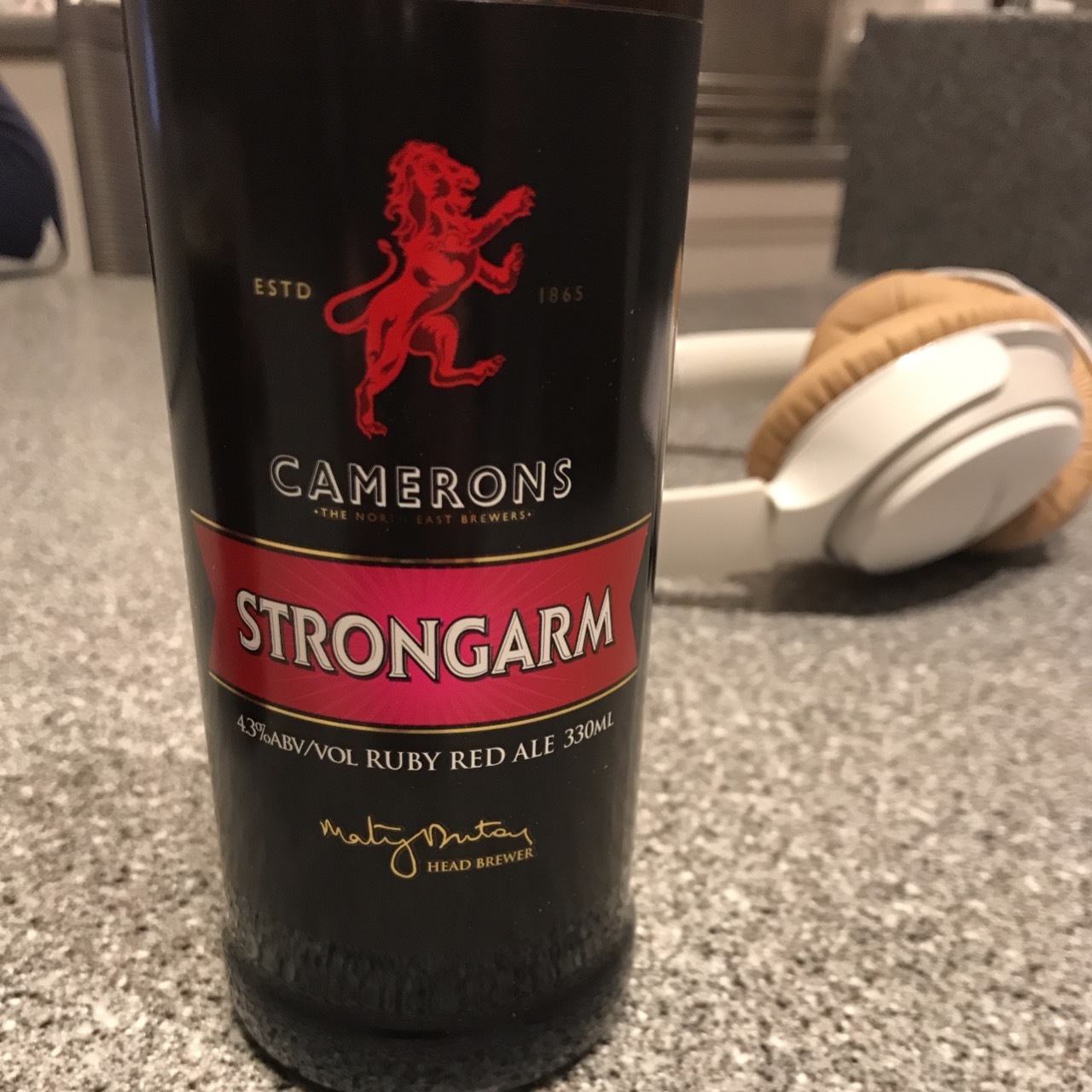Camerons (UK) Strongarm Ruby Red Ale