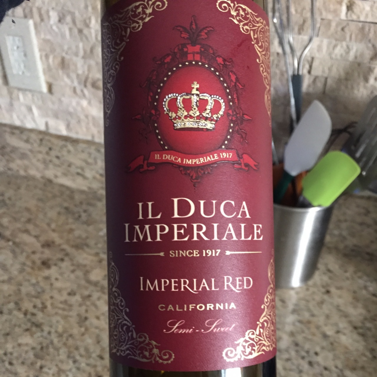 Il Duca Imperiale 1917 American Cardinal Sweet Red Blend
