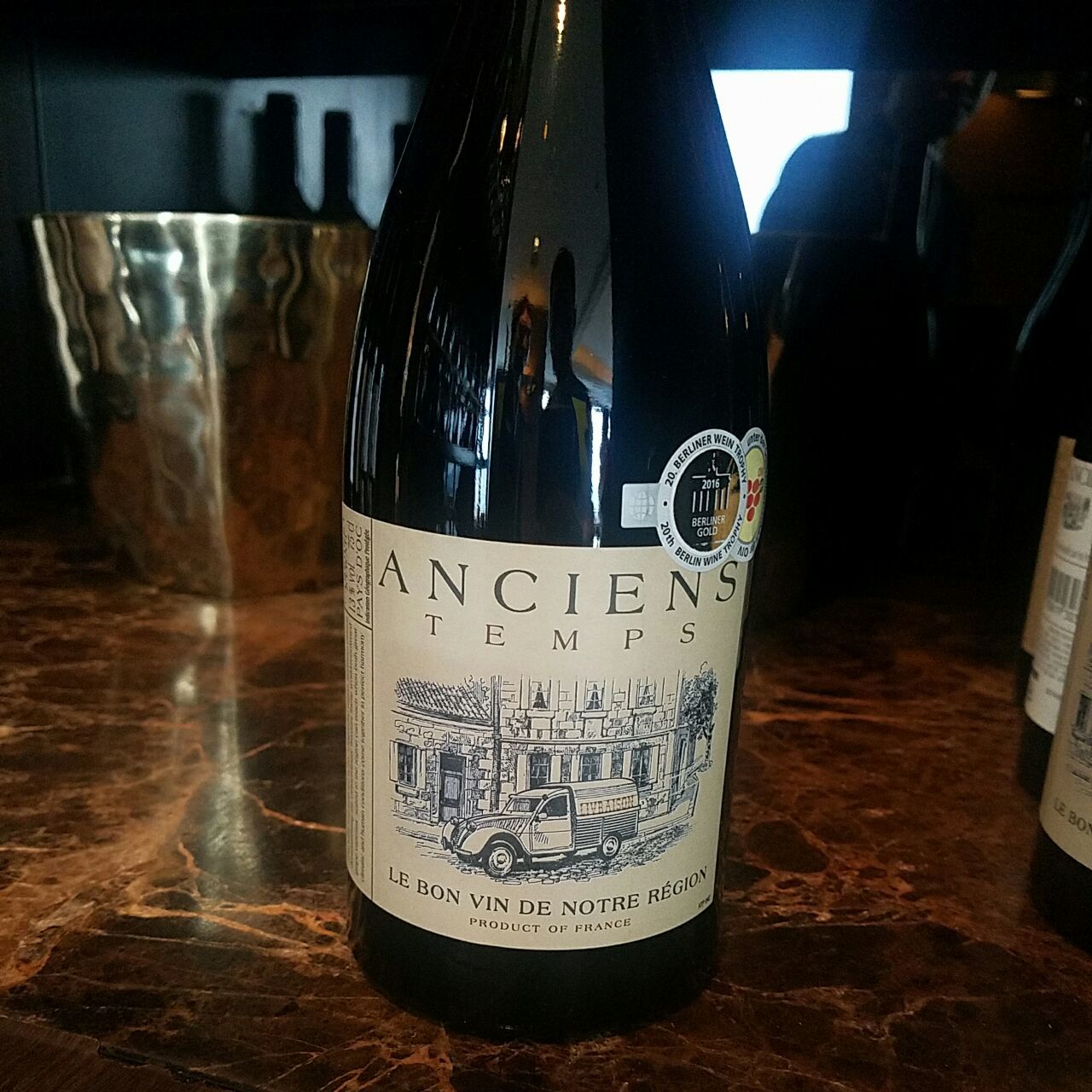 Anciens Temps Le Bon Vin de Notre Région Red Blend